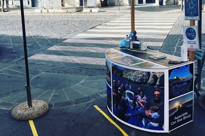 Ortigia Island and Sea Caves Boat Tour with Prosecco - Who Should Consider This Tour?