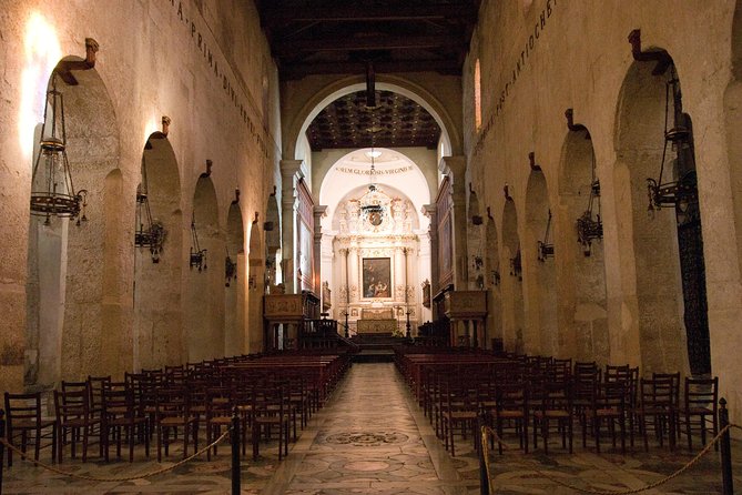 Ortigia: Syracuses Ancient Town Center Private Walking Tour - Traveler Reviews and Guide Experience