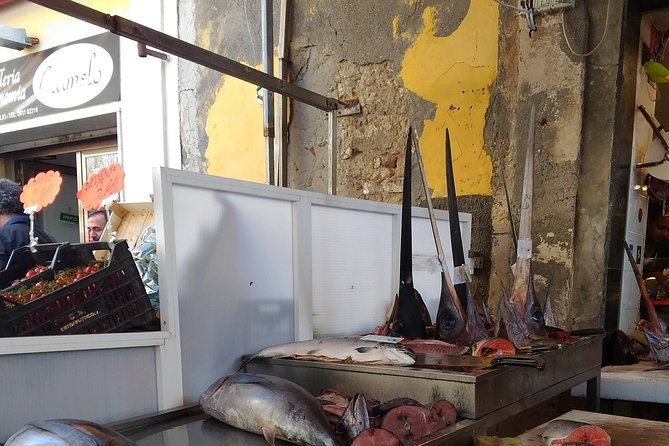 Ortigia: Syracuses Ancient Town Center Private Walking Tour - Exploring Ortigia: Syracuses Ancient Town Center