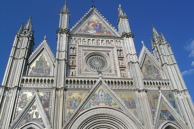 Orvieto, the Cathedral with golden mosaics and the medieval city  Private Tour - Key Points