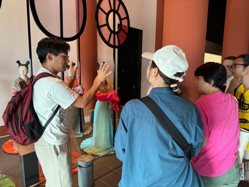 Osaka: 3-hour Osaka Castle & Historical Museum Guided Tour - The Osaka Historical Museum: Uncovering Local Treasures