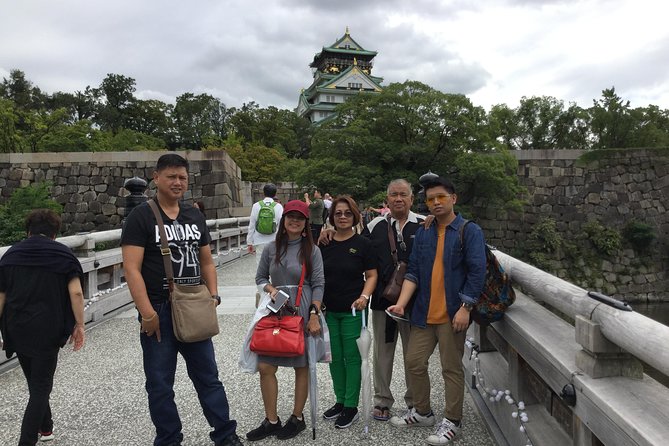 Osaka 4hr Private Tour With Government-Licensed Guide - Guide Expertise and Professionalism