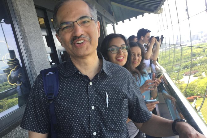 Osaka 6hr Private Walking Tour With Government Licensed Guide - Exploring Osakas Major Sites