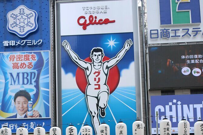 Osaka 8hr Tour from Kobe: English speaking Driver, No Guide - FAQs