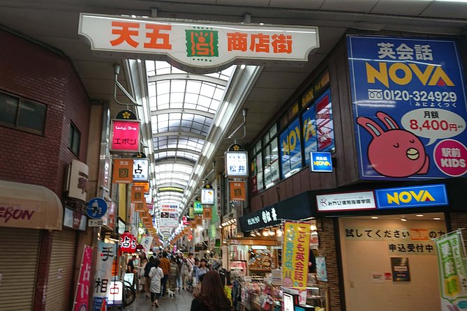 Osaka Castle & Dotonbori Lively One-Day Walking Tour - Shopping and Dining Adventures