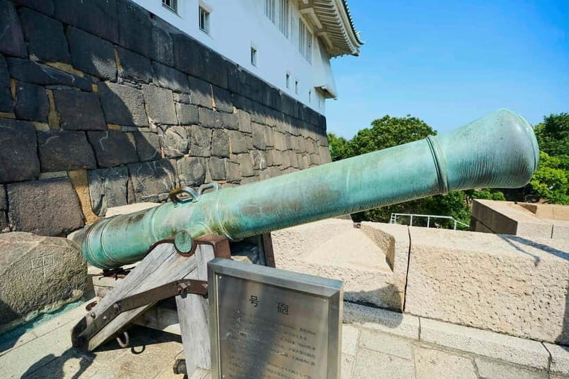 Osaka Castle: History Walking Tour, Castle Tower Admission - Discover Osaka Castle with a Guided History Walking Tour