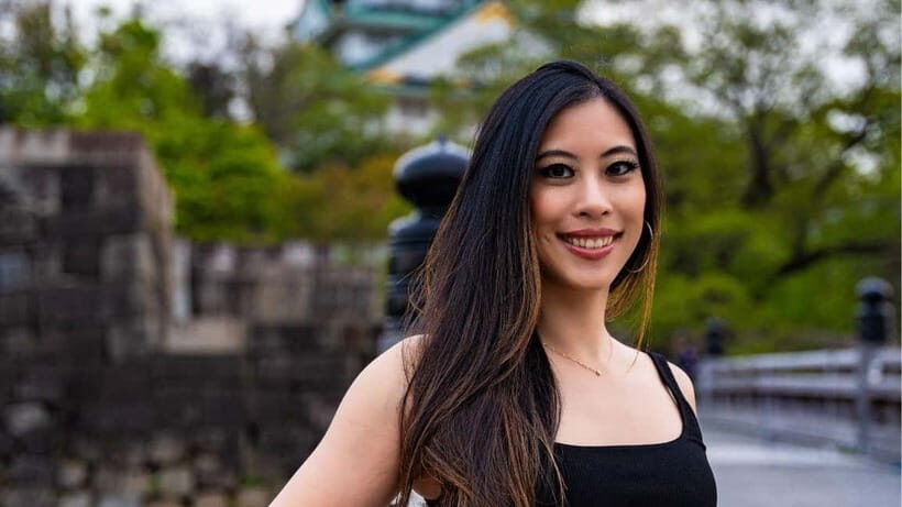 Osaka Castle Private Photoshoot  Iconic & Timeless! - Who Will Love This Experience?