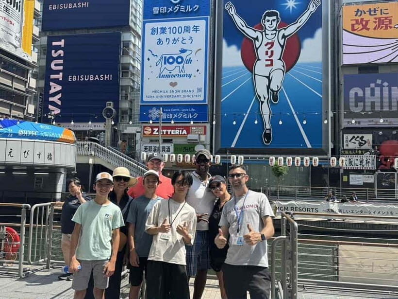 Osaka: Castle, Tea Ceremony, Calligraphy, and Samurai Armor! - A Practical Look at the Osaka Culture Tour