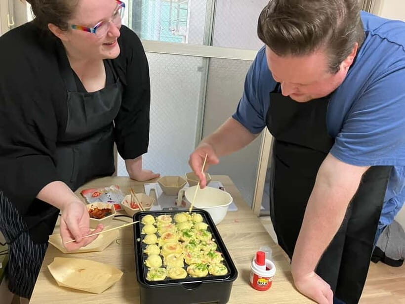 Osaka : Cooking Class Okonomiyaki & Takoyaki course in Nanba - Who Should Consider This Tour?