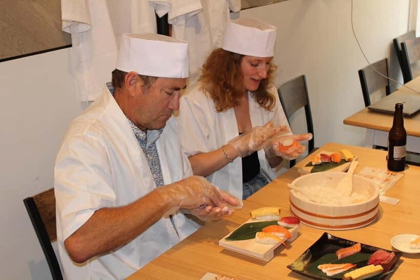 Osaka Dotonbori: Vegan/Vegetarian Sushi Making Experience - Practical Tips for Travelers