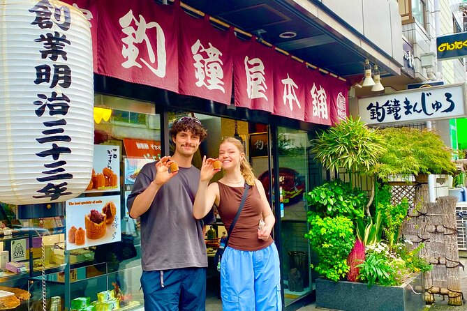 Osaka Food Adventure Tour: Walking With a Local Guide - Exploring Osakas Vibrant Food Scene