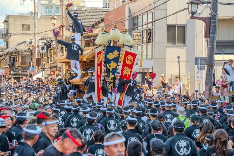 Osaka Kishiwada Danjiri Festival viewing seats - What to Expect at the Kishiwada Danjiri Festival Viewing Seats