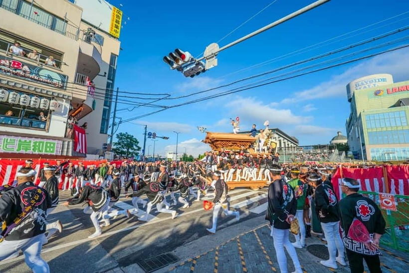 Osaka Kishiwada Danjiri Festival viewing seats - Who Should Consider This Tour?