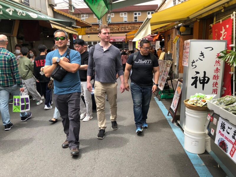 Osaka Kurmoun Market:A Friendly Food Journey Through Culture - Indulging in Seasonal Sweets and Treats