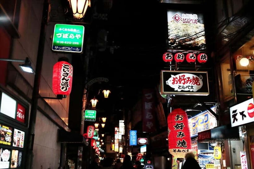 Osaka: Night Street Walking Tour with a Local Expert - Key Points
