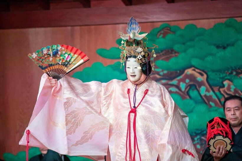 Osaka: Noh Performance with English Subtitles and Workshop - An In-Depth Look at the Osaka Noh Experience