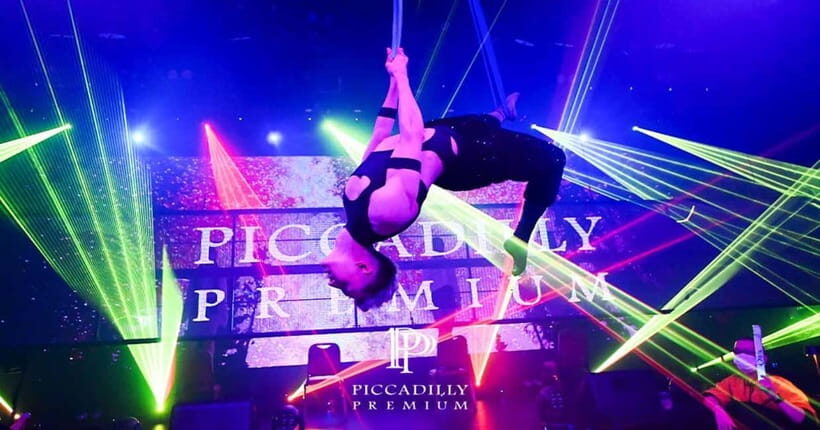 Osaka: PICCADILLY PREMIUM LIVE SHOW & NIGHTCLUB TICKET - Who Should Consider This Night Out?