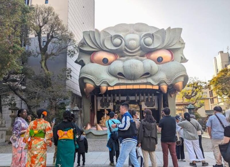 Osaka: Private Full-Day Tour With English-Speaking Driver - Key Points