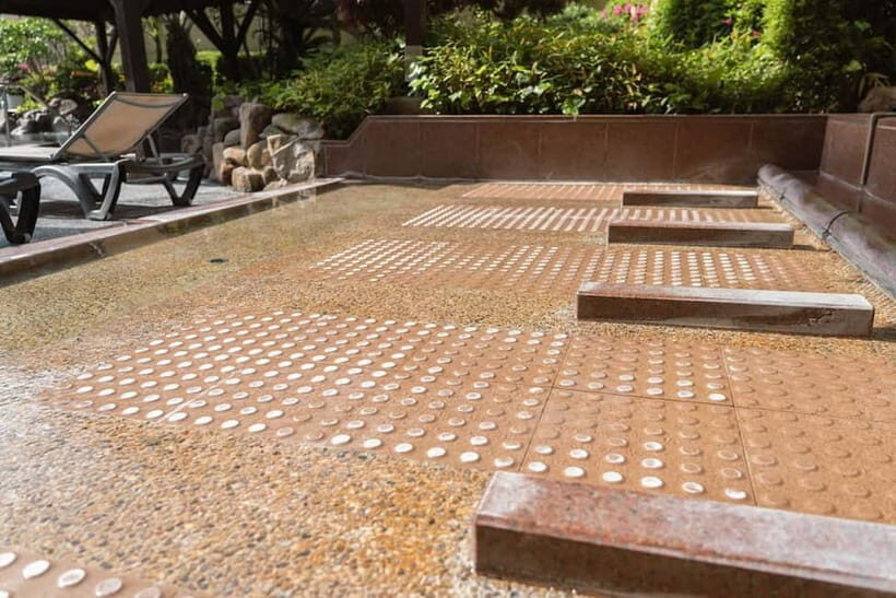 Osaka: Tennen Onsen Naniwa-no-Yu, the famous hot spring spa - Key Points