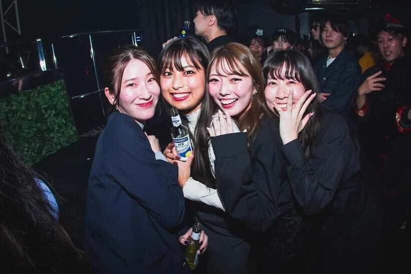Osaka Umeda: OWL Nightclub Admission Ticket (For Foreign) - What the Experience Feels Like