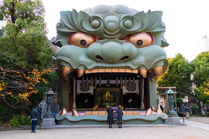 Osaka Unveiled: From Bustling Streets to Serene Shrines - Exploring the Enchanting Namba Jinja Shrine