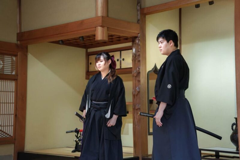 Osaka:Step Into the Samurai World: Learn Iaido From a Master - Key Points