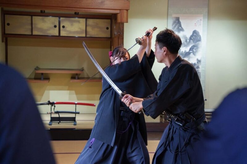 Osaka:Step Into the Samurai World: Learn Iaido From a Master - Samurai Techniques: Mastering the Practice Sword