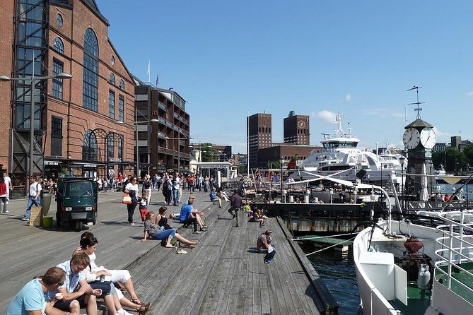 Oslo Airport Transfers : Oslo Airport OSL to Oslo City in Business Van - FAQs