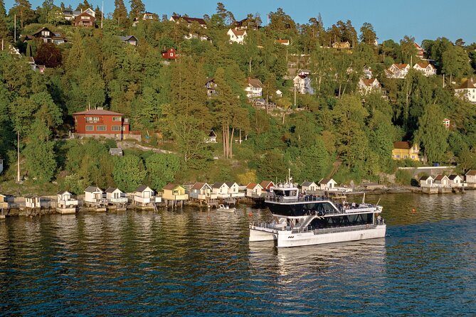 Oslo Fjord Brunch & Bubbles Cruise - Brunch and Beverages