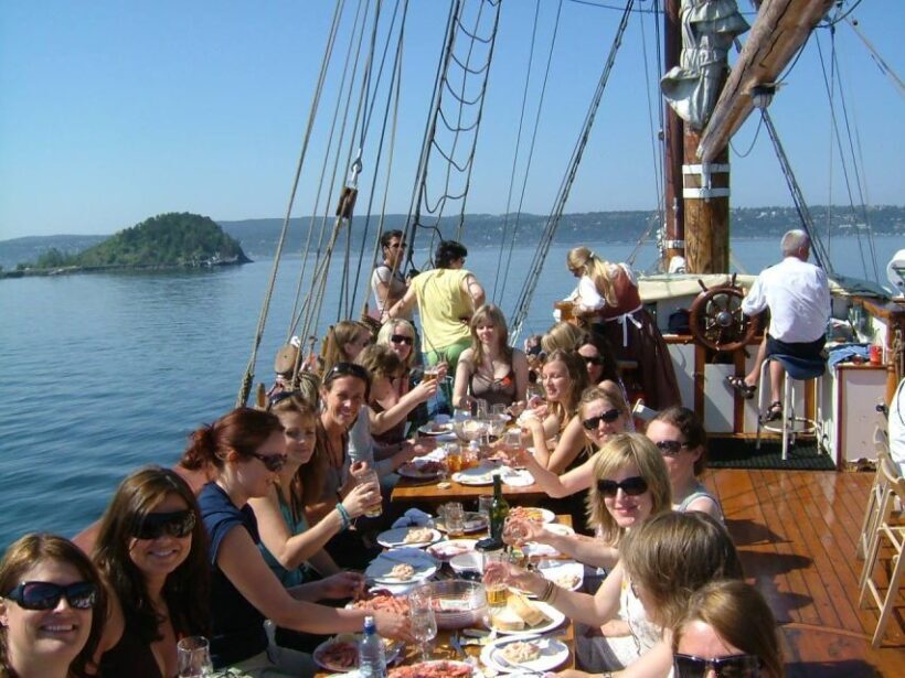 Oslo Fjord Evening Live Rock music cruise with Shrimp buffet - Introduction