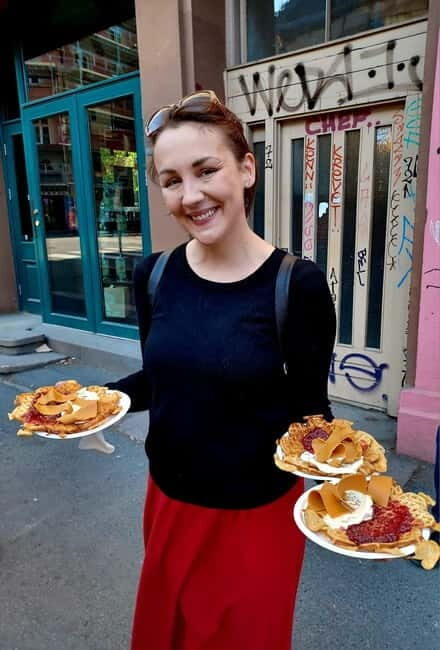Oslo: Grünerløkka Food & Culture Walking Tour - The Guides: Knowledgeable, Engaging, and Friendly