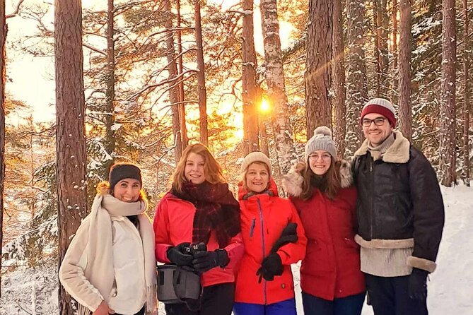 Oslo: Scenic Hike With Local Guide & Dog - Mini Group Adventure - Guides Interaction and Support