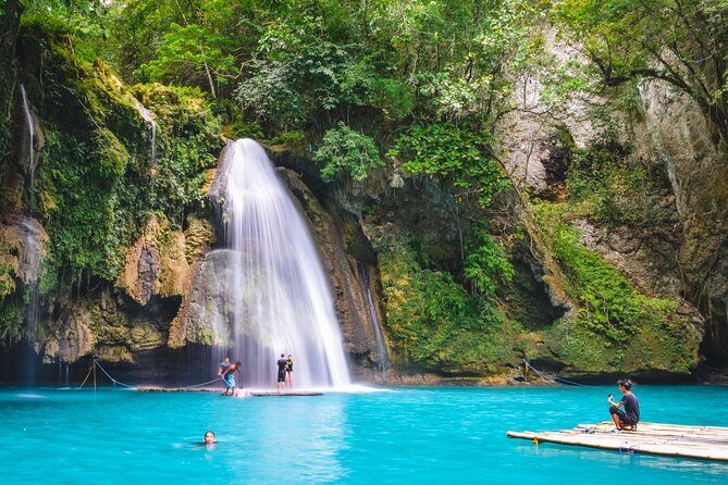 Oslob Whaleshark and Kawasan Falls Tour - An Exhaustive Look at the Tour Experience