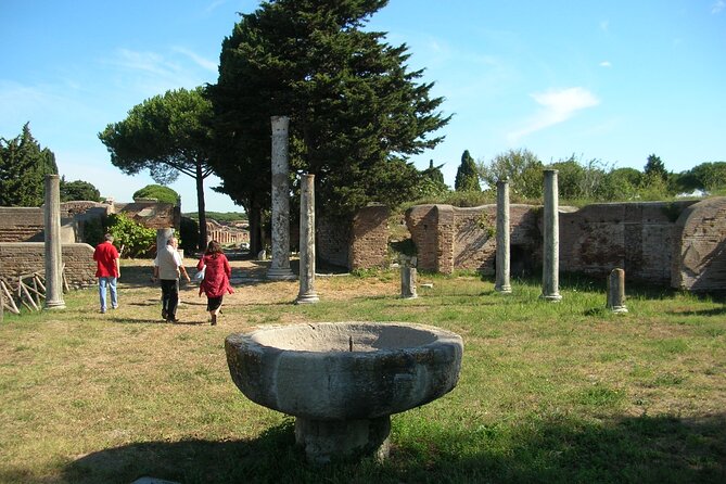 Ostia Antica - We give emotions - Introduction to the Tour