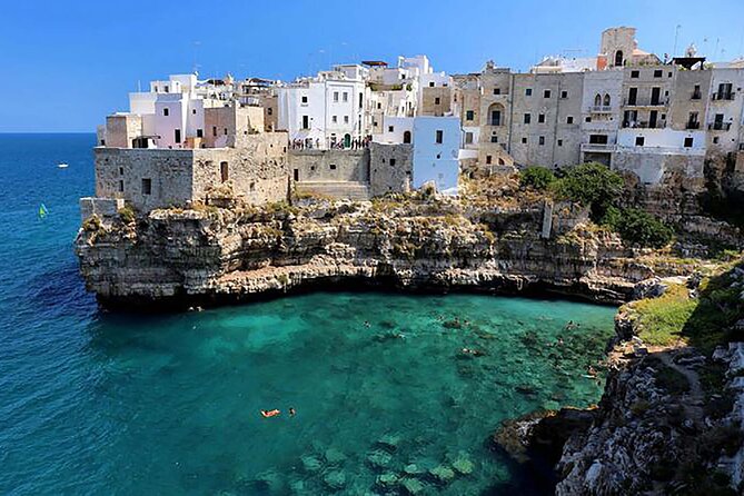 Ostuni, Alberobello and Polignano a Mare. Departing from Lecce - Key Points