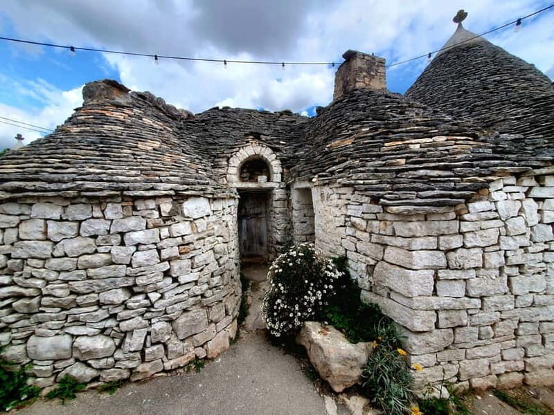 Ostuni: Alberobello, Locorotondo, Ostuni & Apulian brunch - Authenticity and the Guided Experience