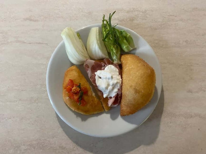 Ostuni: cooking class of fried panzerotti and puccitedde - An In-Depth Look at the Experience
