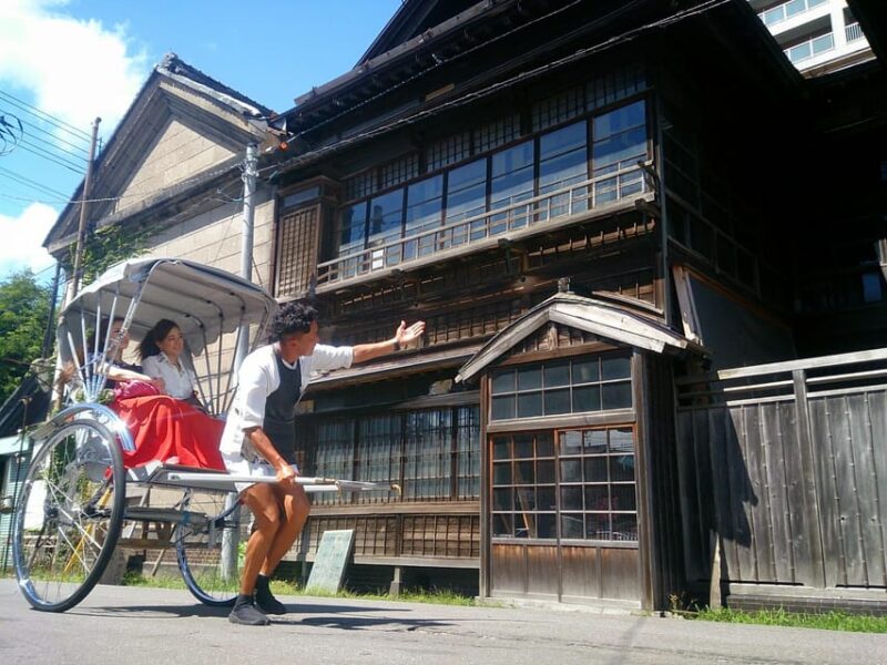 Otaru: Private Otaru Sightseeing Tour by Rickshaw - Experience Highlights