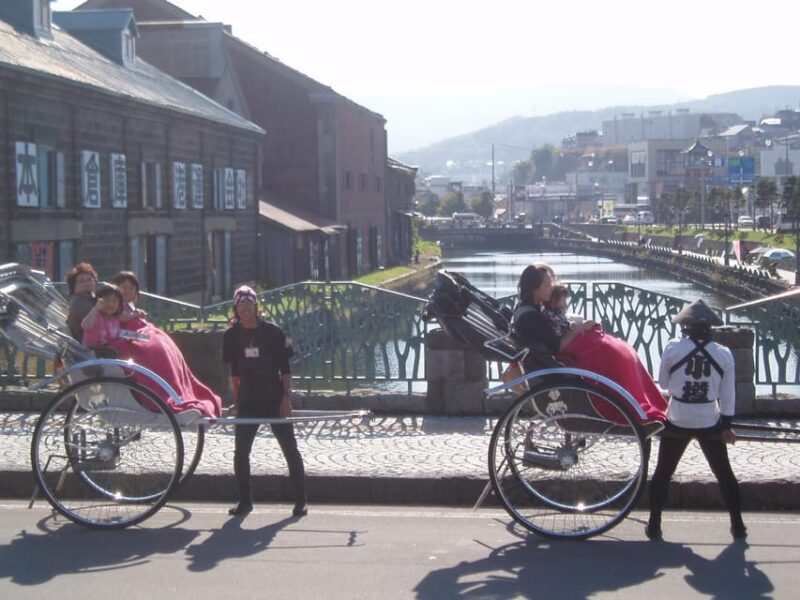 Otaru: Private Otaru Sightseeing Tour by Rickshaw - Rickshaw Specifications
