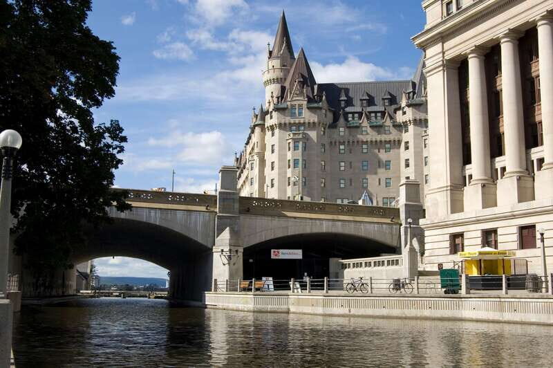 Ottawa: 4-Hour Bike Rental - Exploring Ottawa by Bike: An In-Depth Look