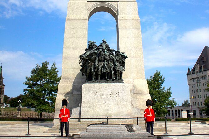 Ottawa City Highlights 3 Hour Walking Tour | Gratuity-Based - Ending at the Ottawa City Sign