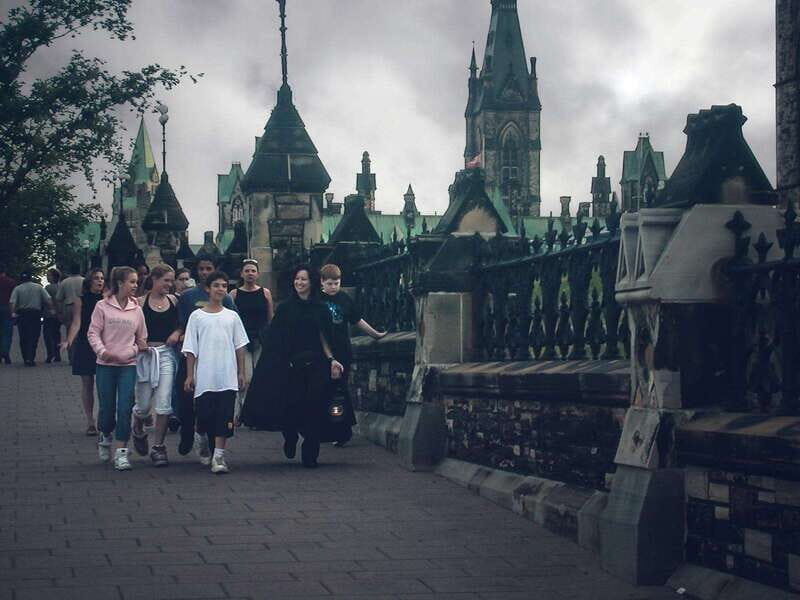 Ottawa: Haunted Night Walking Tour - The Guides: Knowledgeable and Charismatic