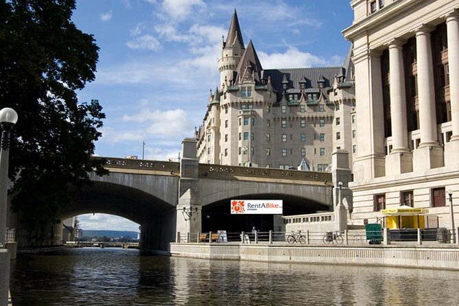 Ottawa Landmarks - An In-Depth Look at the Ottawa Landmarks Tour