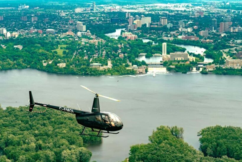 Ottawa: Panoramic helicopter flight (Gatineau Park + downtown) - Discovering Ottawa from Above: What to Expect