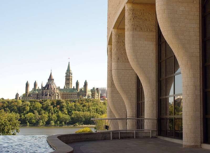 Ottawa: Private Walking Tour with a Local - The Value of a Private Guide