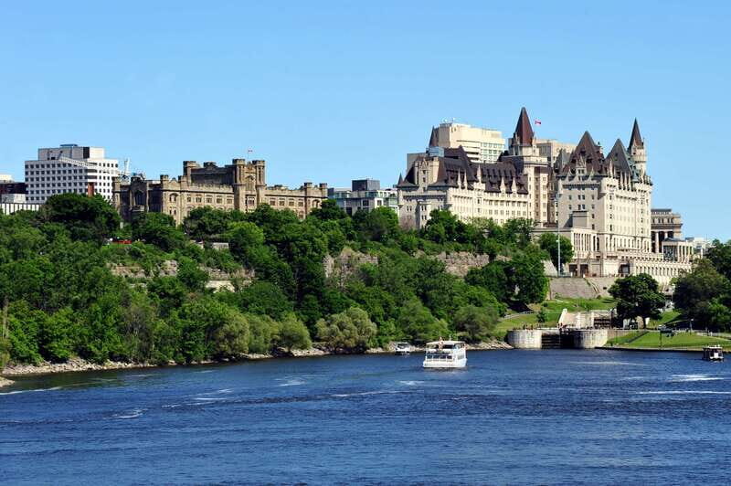 Ottawa: Sightseeing River Cruise - The Experience in Detail