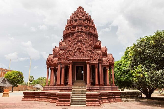 Oudong Temples & Phnom Prasith Private Tour from Phnom Penh - Frequently Asked Questions