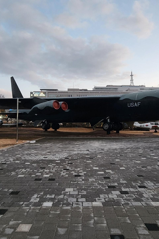 Outdoor tour of the war memorial museum of Korea - The Itinerary Breakdown