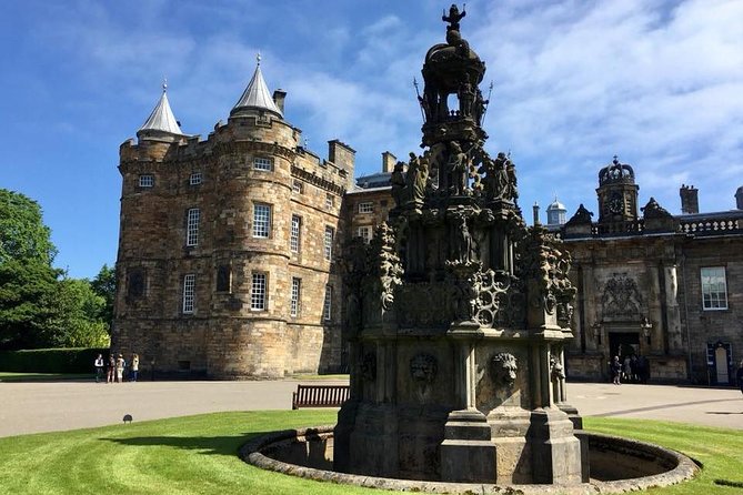 Outlander Walking Tour of Edinburghs Old Town - Tour Overview