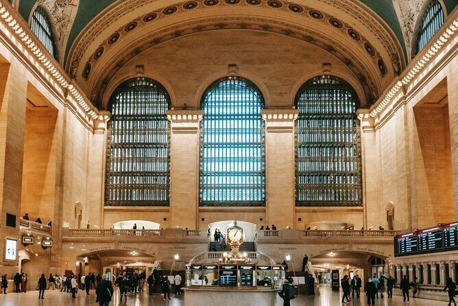 Over 30 NYC Sights in One Tour - Kids Join Free! - Who Should Consider This Tour?